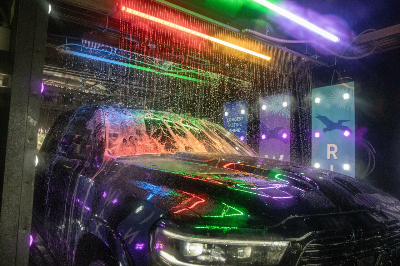 About Us - Pelican Express Car Wash